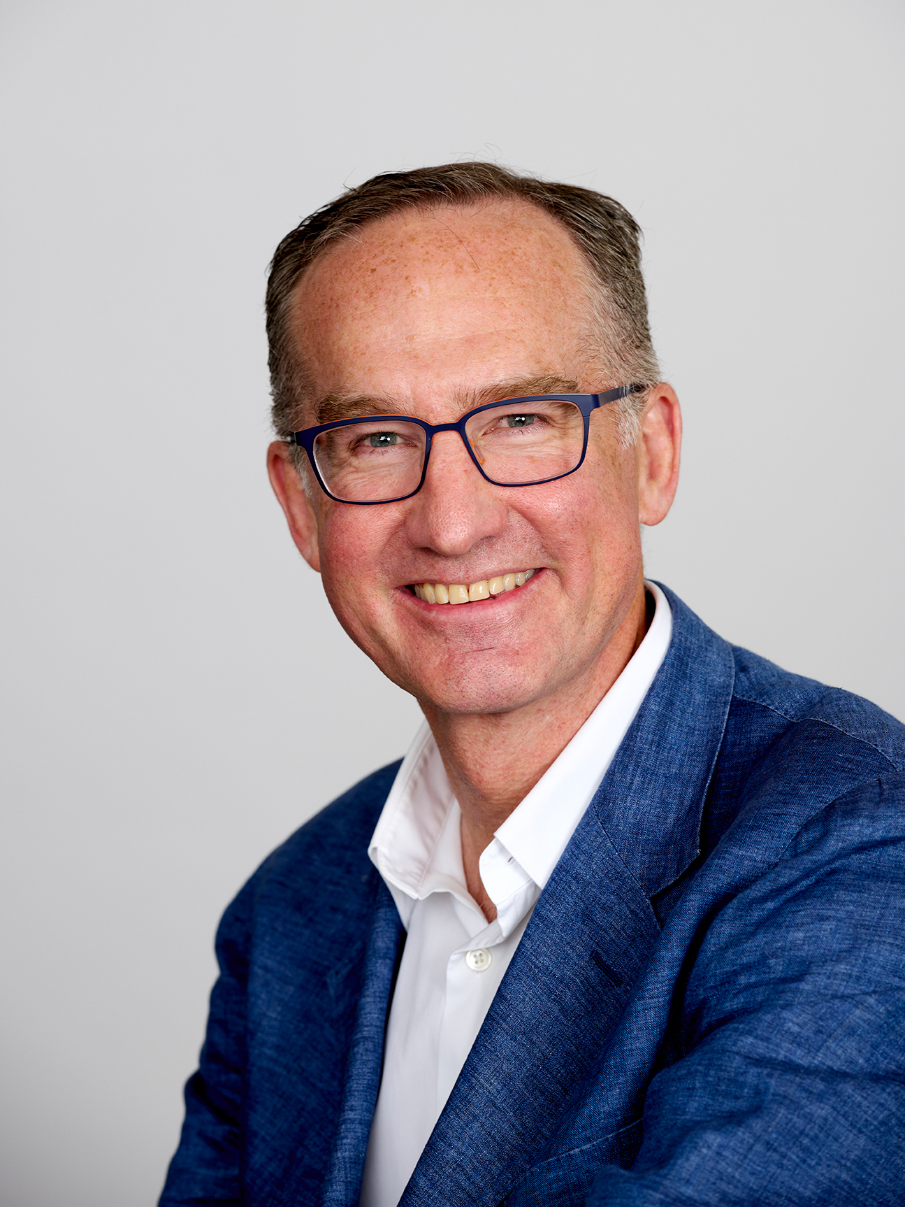 Hyperlayer - Smart, Programmable Operating System for Finance